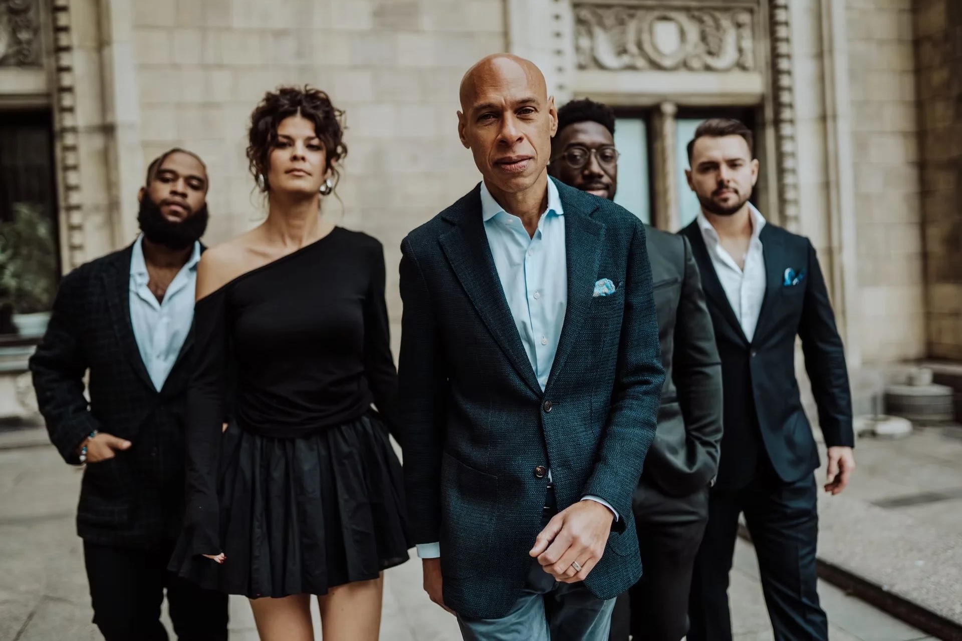 With his latest quartet, Joshua Redman moves forward by stepping back ...